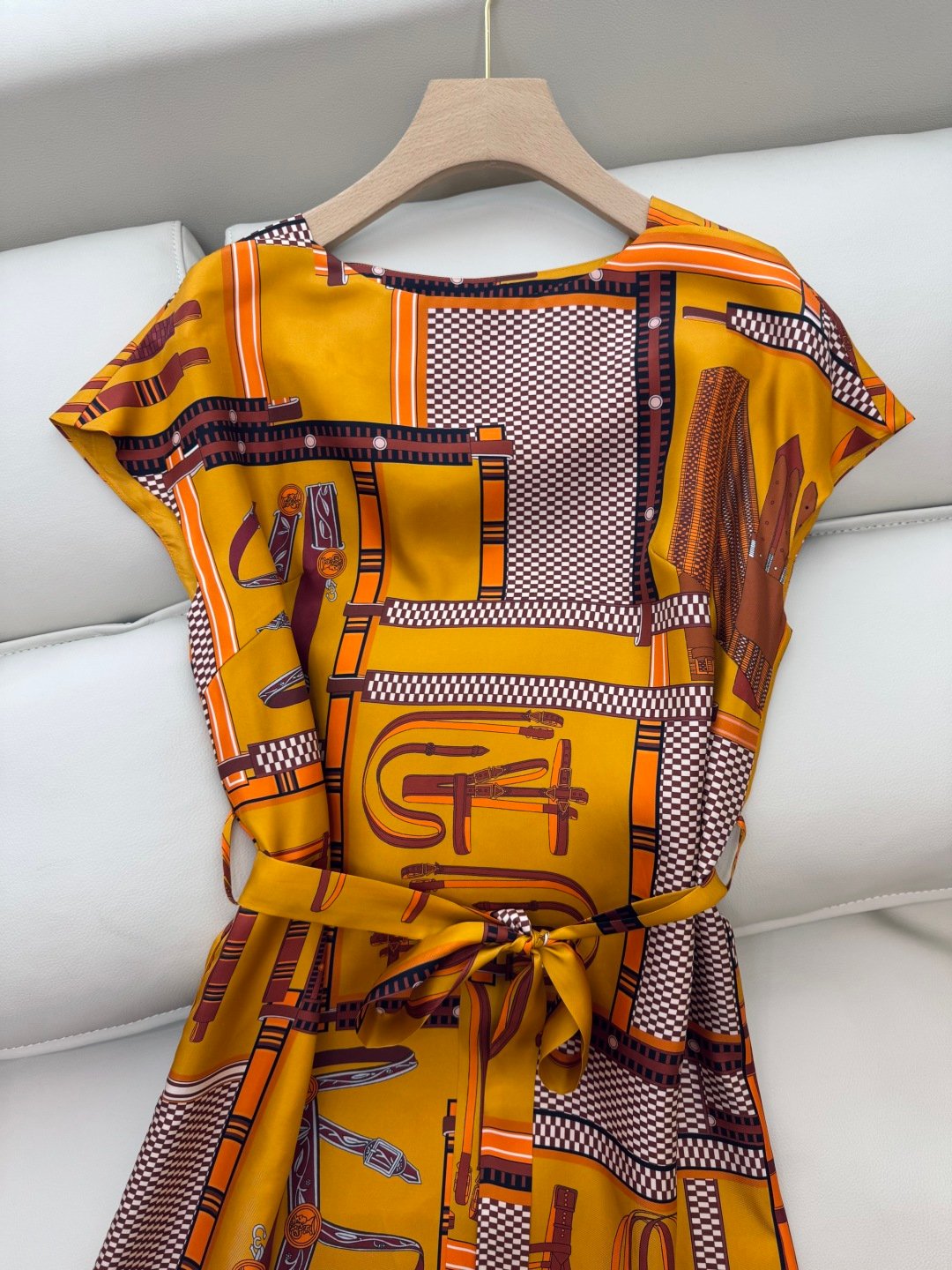 H-New Silk Printed Dress-205 – enjoyceci.com