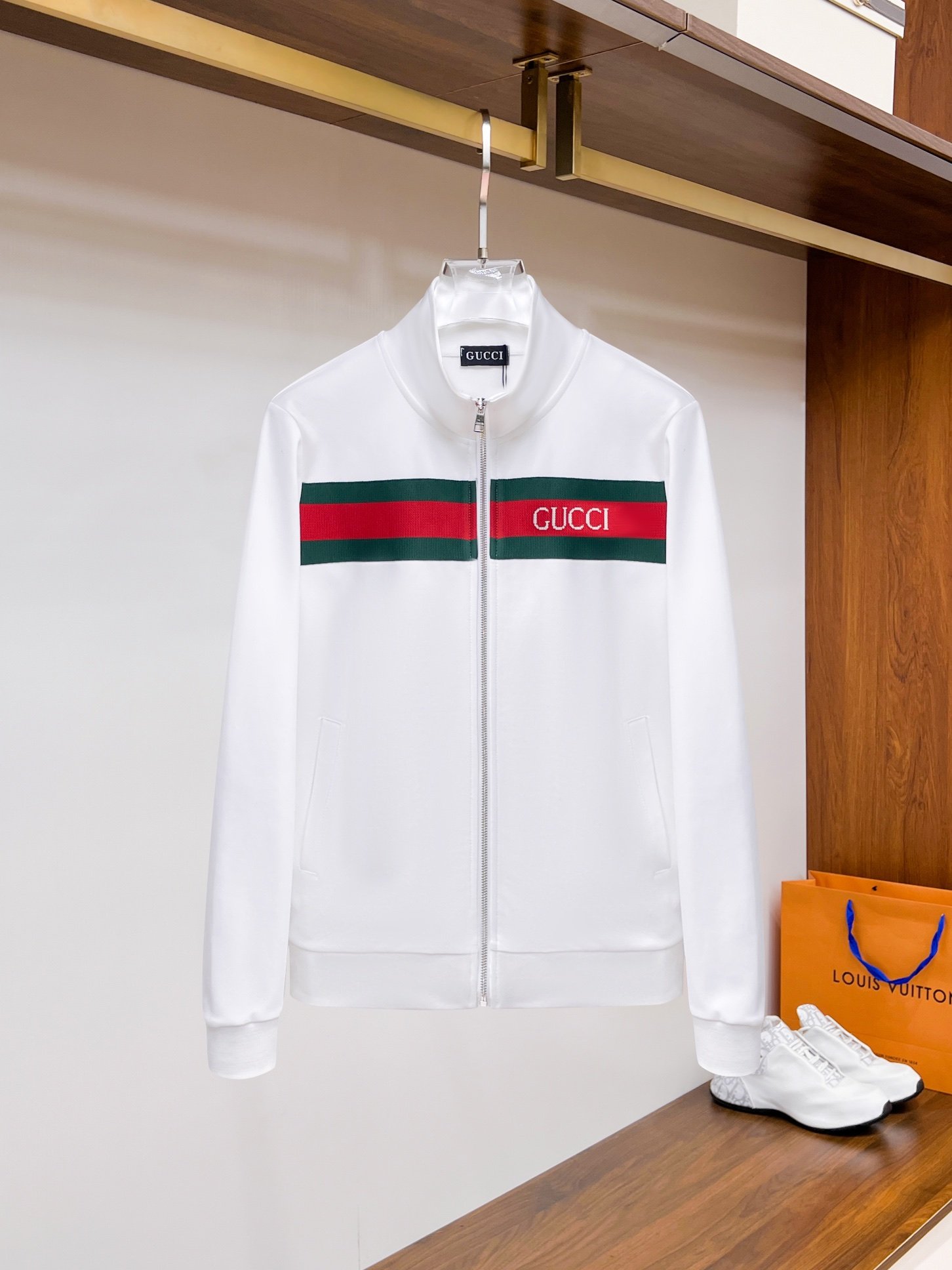G-New fashionable sportswear set-2422 – enjoyceci.com